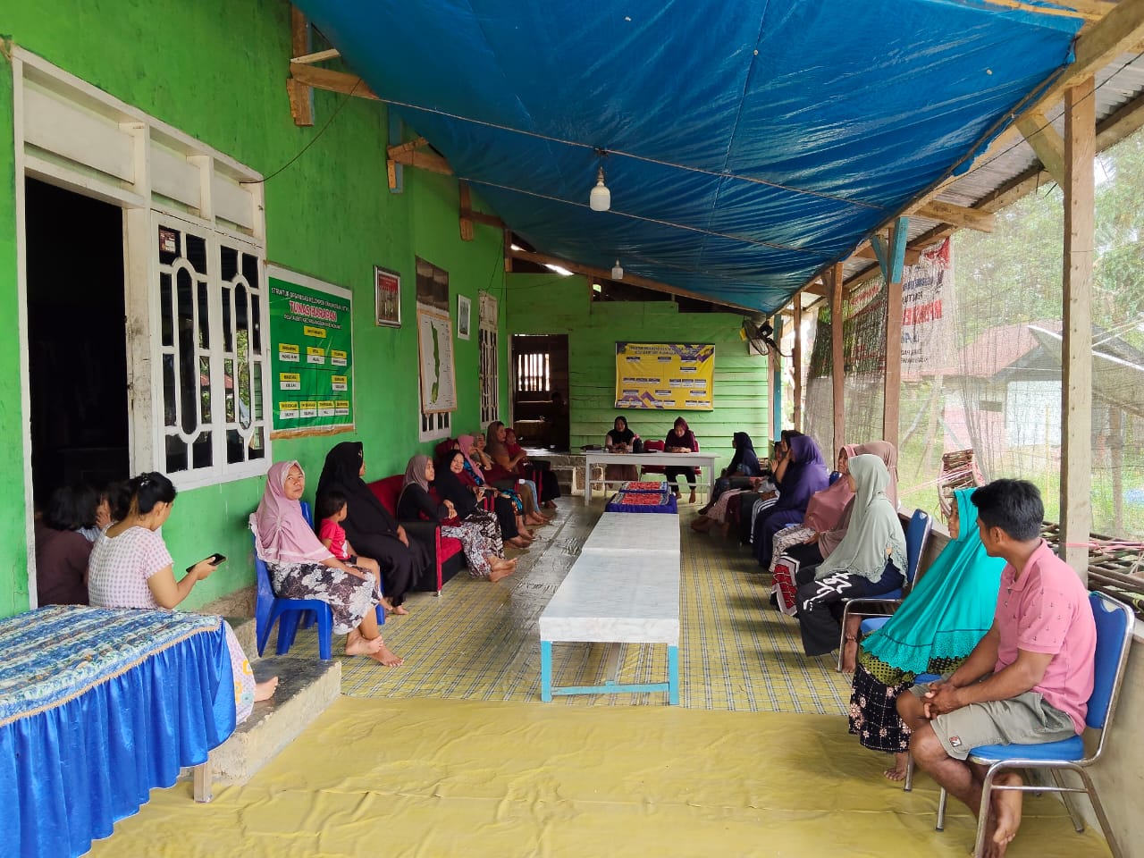 24 Pelaku UMKM di Desa Aleuti Terima Bantuan Dana Usaha - Info-Sultra.Com
